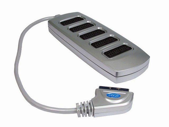 - 5 Way Silver Scart Splitter Box Auto - rhinocables.co.uk